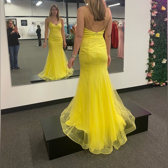 Dresses | Yellow Size 2 Mermaid Evening Gown Worn At Miss Rhode Island ...